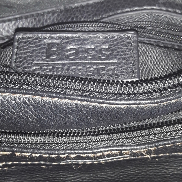 Bass | Bags | Bass Vintage Leather Crossbody Bag | Poshmark
